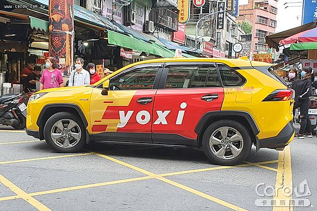 和泰yoxi車隊結盟UBER 挑戰台灣大車隊王位 | 卡優新聞網 | LINE TODAY