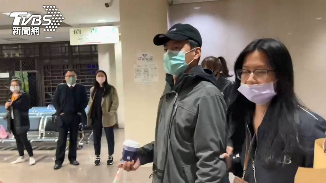 Steaker涉吸金上億！ 31歲創辦人黃偉軒聲押禁見 | TVBS | LINE TODAY