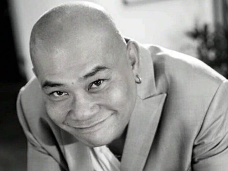 วงการตลกสูญเสียตลกชื่อดัง "โป๊งเหน่ง เชิญยิ้ม" เสียชีวิตแล้ว หลังป่วยหนัก