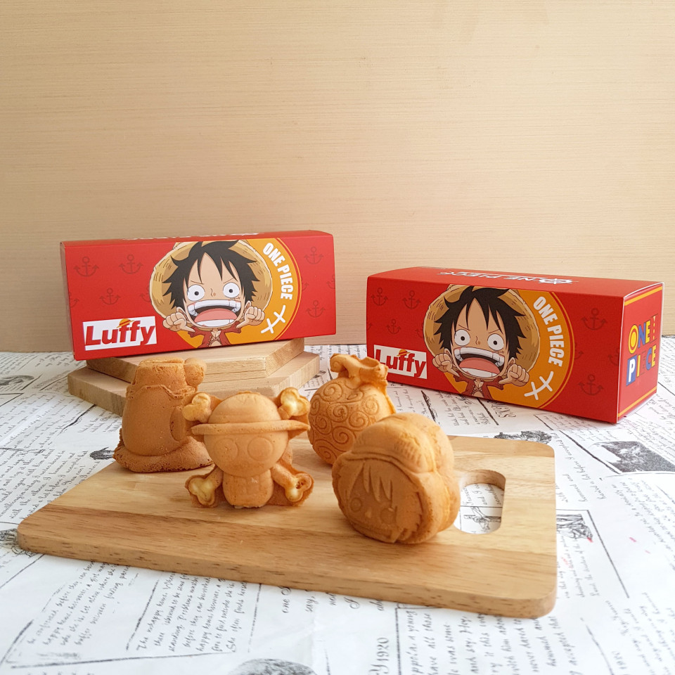 航海王「海賊燒」現身全家預購！香甜濃郁的爆漿雞蛋糕，不用去航海王專賣店也可以吃到 | LINE購物