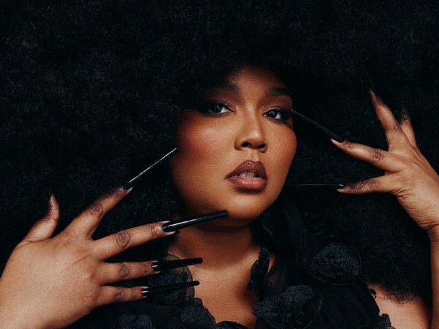 リゾ、ニューアルバムから先行第2弾シングル「Grrrls」をリリース（MTV NEWS）