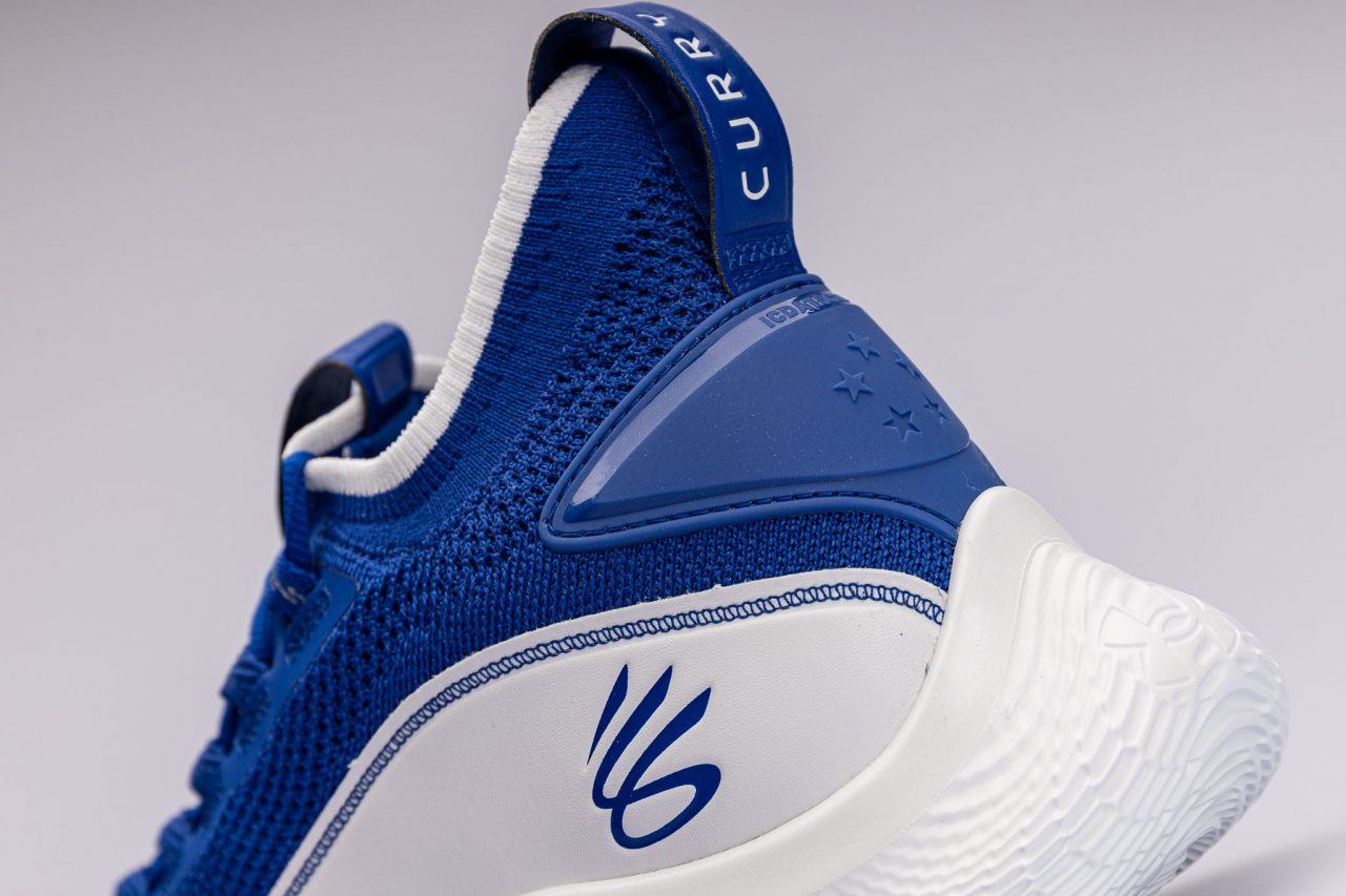 勘履訪客 / 初登場便掀起 62 分巨浪的 Curry Flow 8 ‘Flow Like Water’ | LINE購物