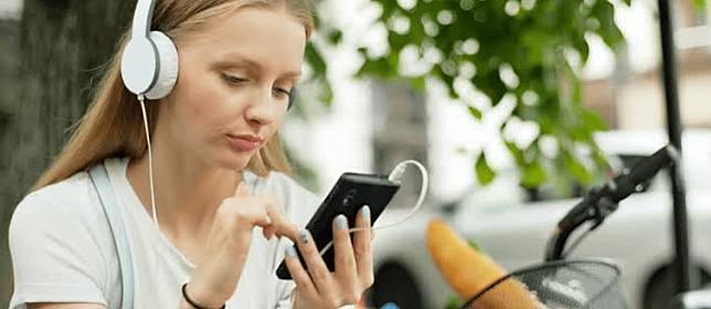 5 Smartphone Terbaik Untuk Penggila Musik di 2018 - Lapak