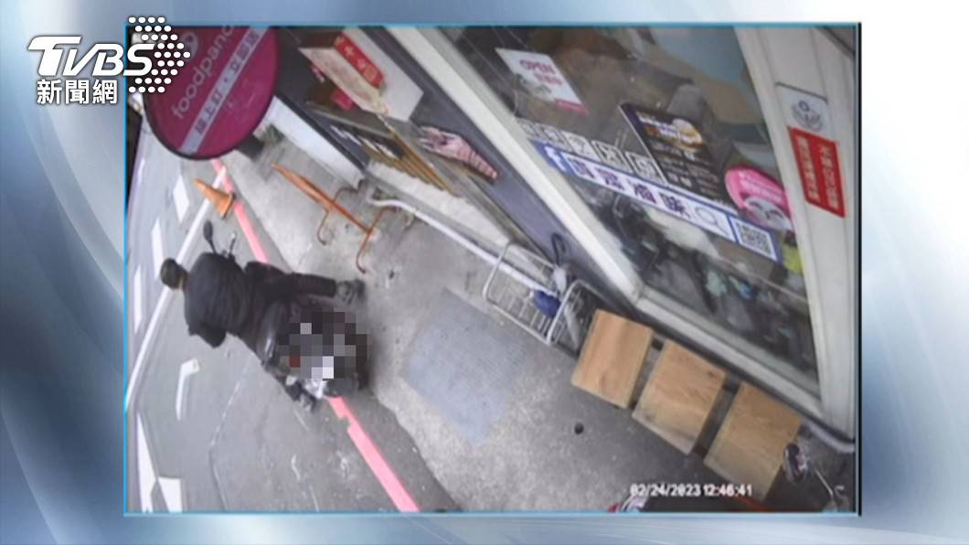 借騎一下！偷車遭追捕 奔警局喊「有人追我」 | TVBS | LINE TODAY