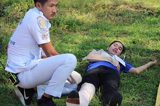 77kaoded | รพ.มิชชั่นภูเก็ต ซ้อมแผนอุบัติภัยหมู่ รถยนต์พลิกคว่ำเจ็บ14 ตาย1 ยกความพร้อมรองรับ ...