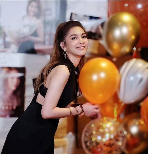 PPTV HD 36 | " พั้นซ์ วรกาญจน์" ลุคใหม่ เซ็กซี่ขยี้ใจหนักมาก