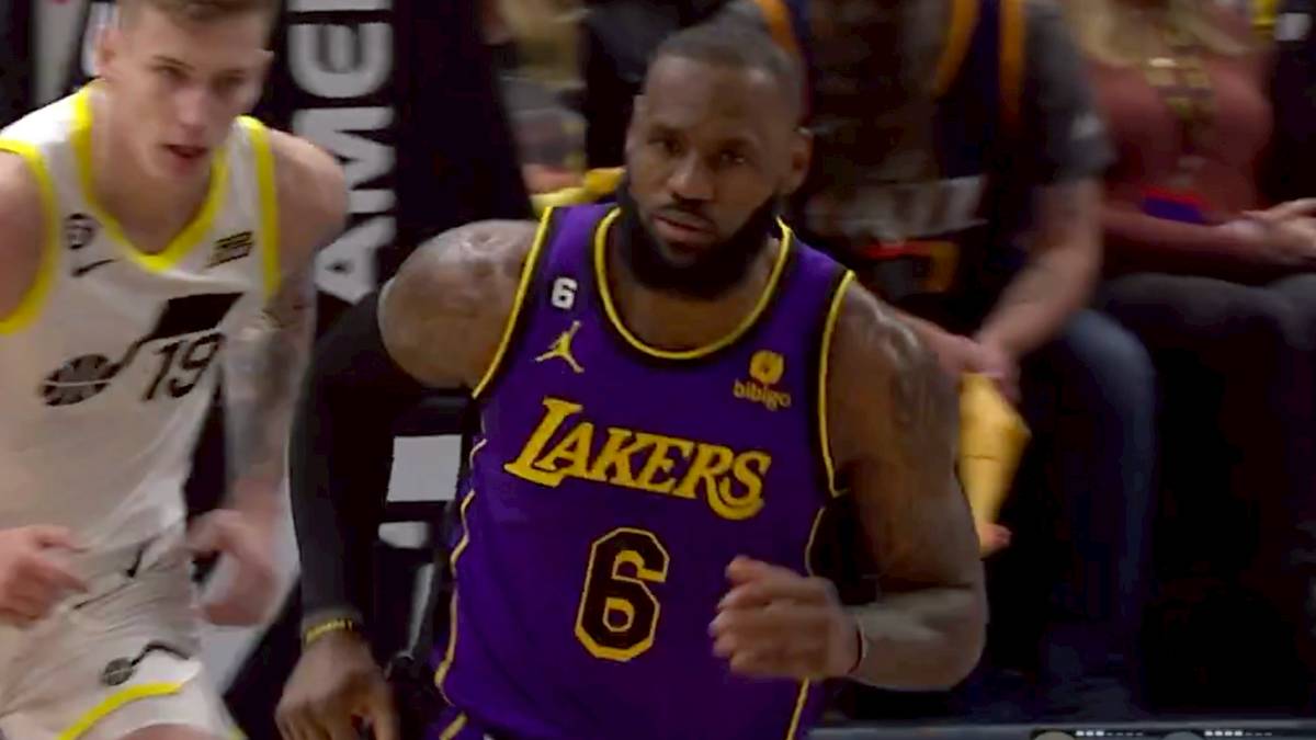 NBA》LBJ關鍵突破上籃 湖人OT力退爵士拉出4連勝 | LINE TODAY 運動 | LINE TODAY