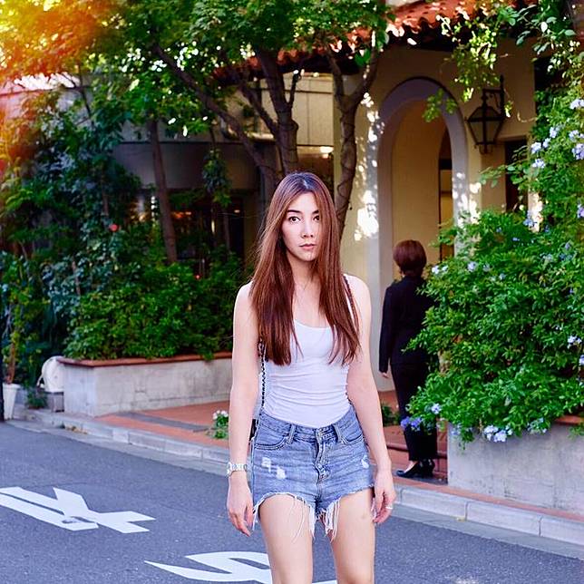 UndubZapp | ผิวขาวราวหิมะ Frozen 5 ดาราสาวผิวขาวเหมือนไข่ปอก ขาวโบ๊ะ! ขาวโบ๊ะ!