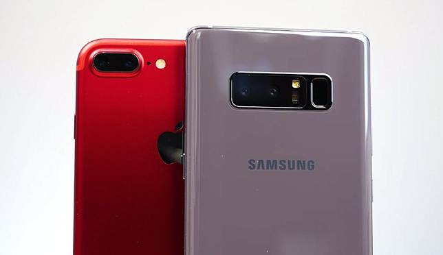 เปรียบเทียบความเร็ว Samsung Galaxy Note 8 กับ iPhone 7 Plus