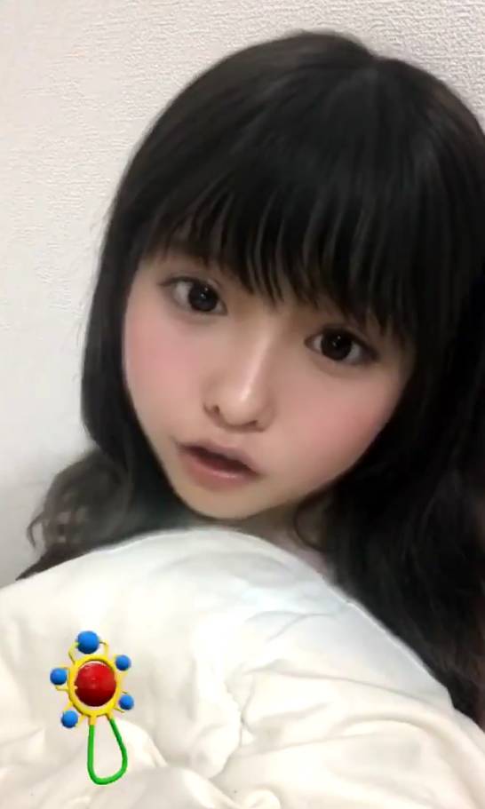 MThai.com | แอปหน้าเด็ก ฮอตฮิตเวอร์ ดารา AV โพสต์อวดความน่ารักในวัยเด็กแสนสดใส