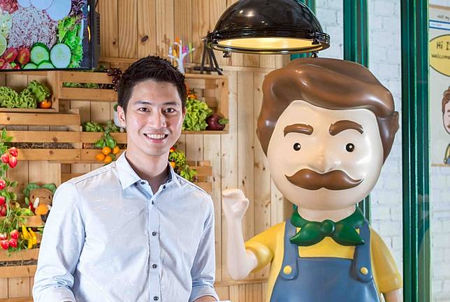 Jones’SALAD อาริยะ คำภิโล สลัดสูตรเฉพาะ รายได้หลักล้าน | ประชาชาติ ...