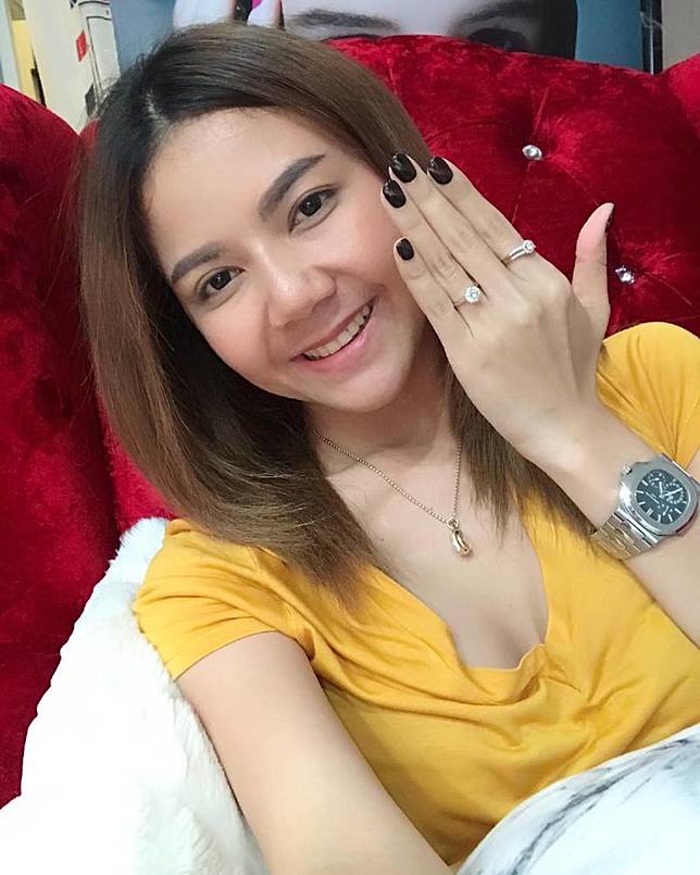 UndubZapp | แซ่บ!! 5 นักร้องสาวลูกทุ่งในชุดว่ายน้ำ 'เผ็ด' ไม่มีใครยอมใคร