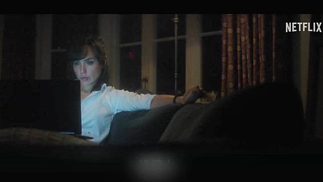 辣個女人太帥了！蓋兒加朵《攻心諜戰》化身女版007 | TVBS | LINE TODAY