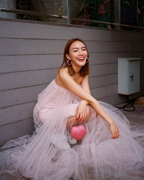 Spiceee.net | เปิดวาร์ป 10 นางแบบเสื้อผ้าในไอจีสุดคิ้วท์