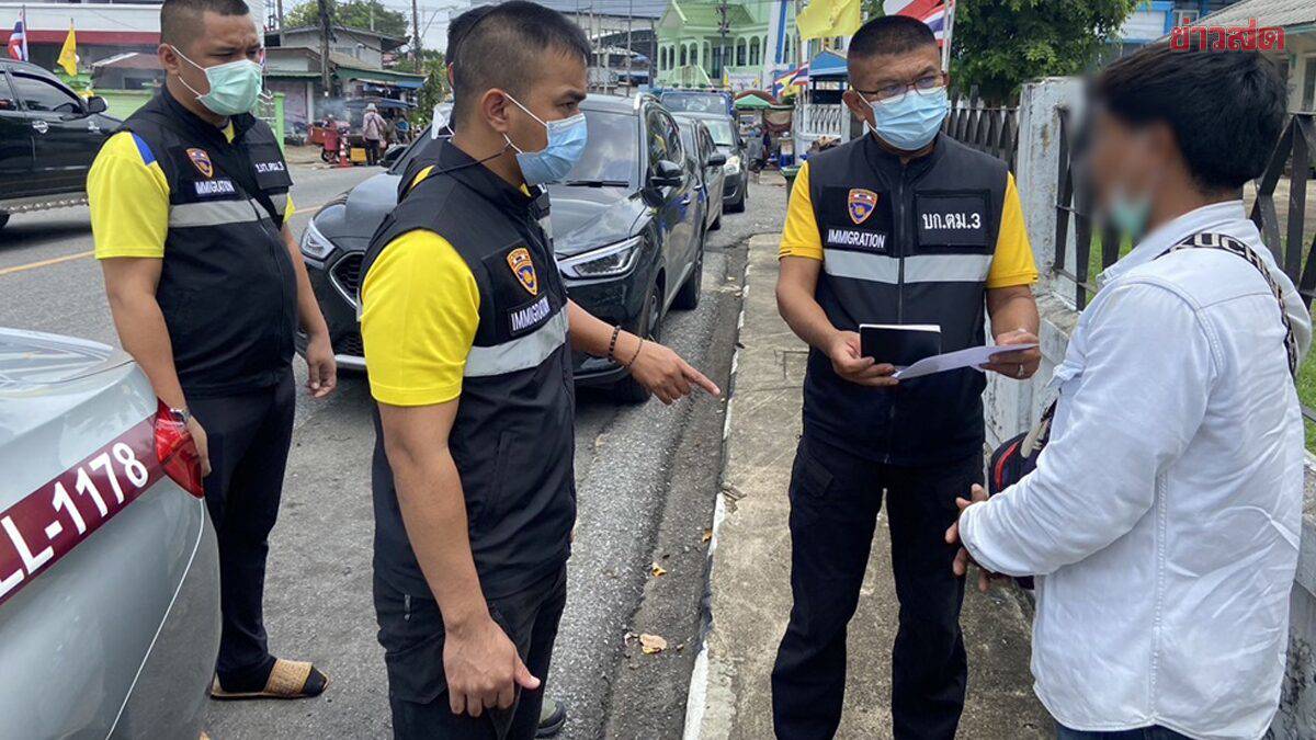 ตม.จันทบุรี รวบหนุ่มเขมร พรากผู้เยาว์เด็ก หนีหมายจับเข้าไทย สุดท้ายโดนรวบ | Khaosod | LINE TODAY