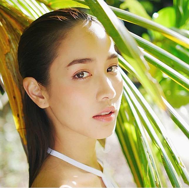 MThai.com - Gossip | ถึงคิว มิน พีชญา อัพเลเวลแซ่บ!! สะดวกโชว์ประมาณนี้..คุณแฟนไม่ว่า