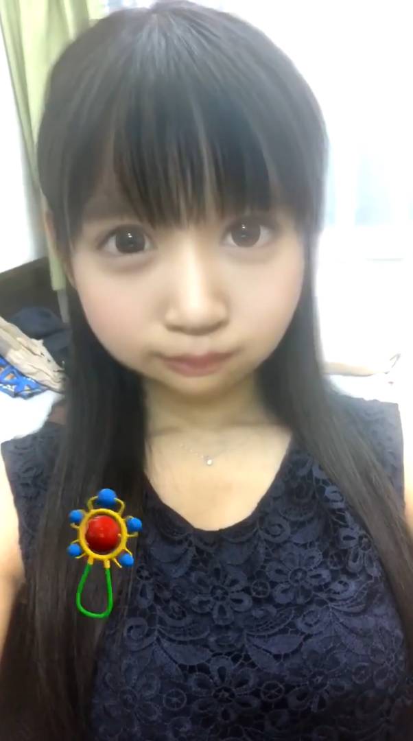 MThai.com | แอปหน้าเด็ก ฮอตฮิตเวอร์ ดารา AV โพสต์อวดความน่ารักในวัยเด็กแสนสดใส