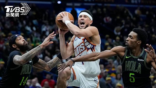 NBA／「奪命書生」紀錄夜！飆分秀超越Kobe 布克成隊史第一人 | TVBS | LINE TODAY