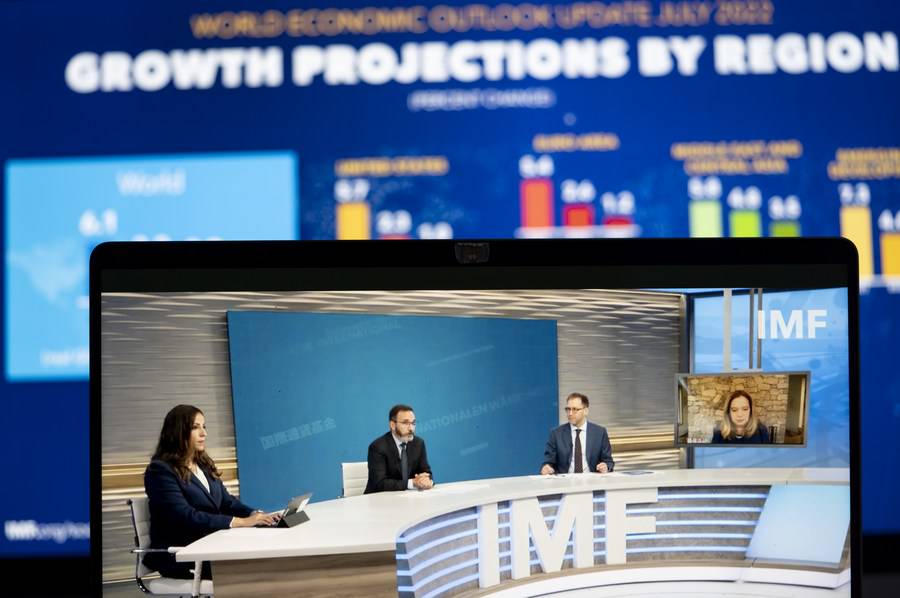 Economic Watch Imf Again Cuts Global Growth Forecast Highlighting