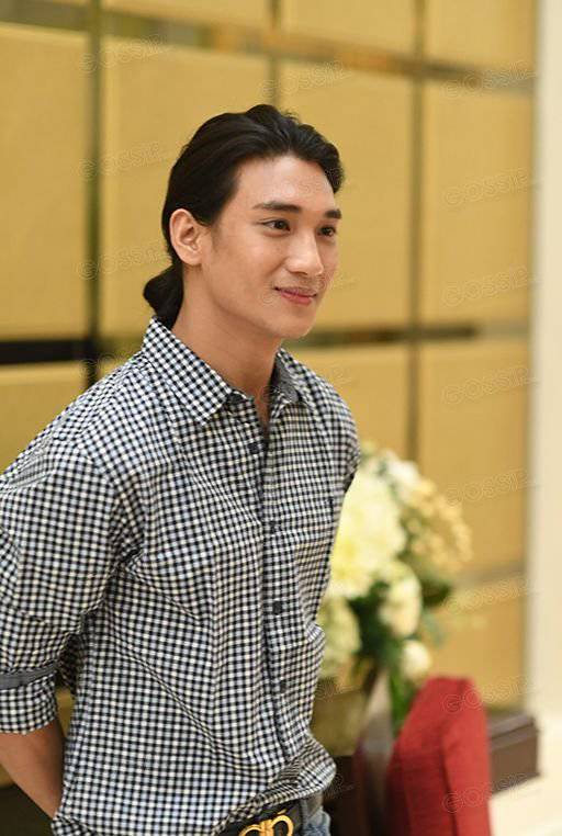 MThai.com | Paing Takhon หนุ่มพม่าสุดฮอต ฝันอยากGo inter ดังไกลไปถึงฮอลลีวูด