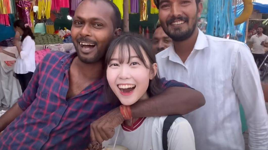 獨自遊印度！正妹YTR街頭被性騷 「揉肩強摟」畫面瘋傳 | TVBS | LINE TODAY