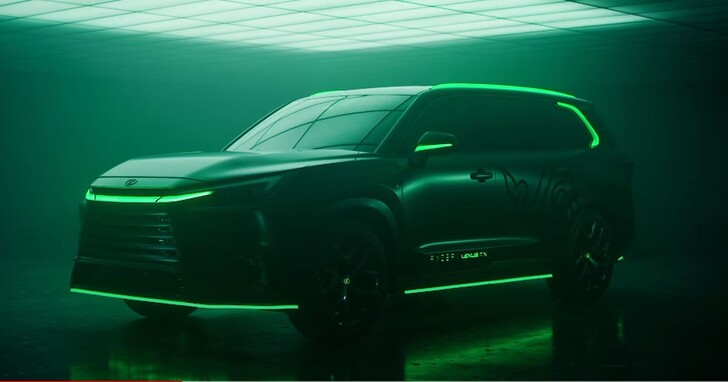 首台「電競休旅」問世？Lexus 與 Razer 跨界打造新型 TX 休旅車，植入滿滿 RGB 還能打電動 | LINE購物