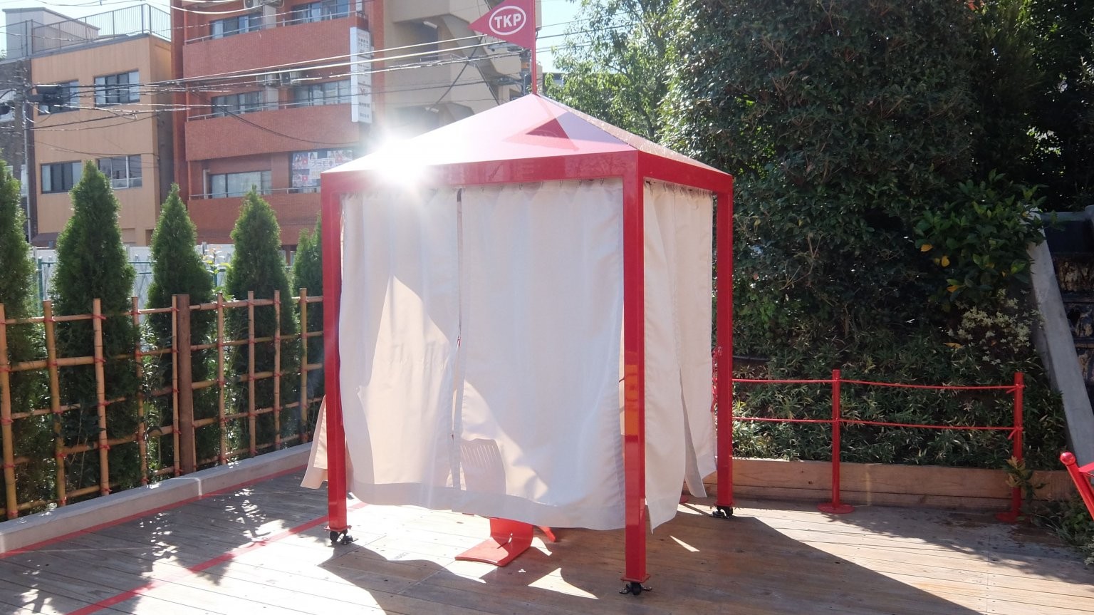 障がいのある子もない子も一緒に楽しめる！ 日本初のインクルーシブ公園が開園（LEE）