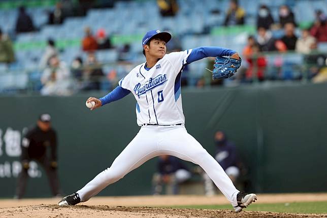 WBC》6上6下飆150封鎖古巴 黃保羅是悍將投手大亮點 | TSNA | LINE TODAY