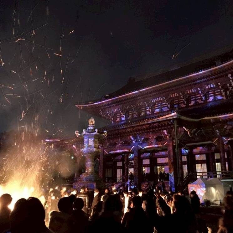 體驗日本除夕敲鐘！日本人跨年必去的經典寺院 | Japaholic | LINE TODAY