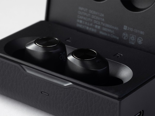 なんと180時間、長時間駆動でノリよく音楽を奏でる完全ワイヤレス「TWS04K」をレビュー（アスキー）