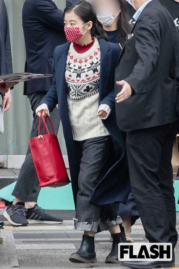 森七菜、掟破りの“引き抜き移籍トラブル”を生んだ「茶髪ママ」の上京（SmartFLASH）