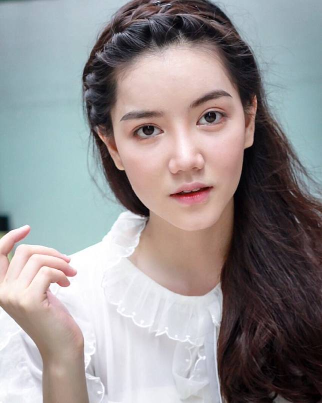 หน้าสมัยวัยรุ่น พิมพ์เดียวกันเป๊ะ! 5 ดาราตัวท็อป หน้าคล้ายดารารุ่นใหญ่ | UndubZapp | LINE TODAY