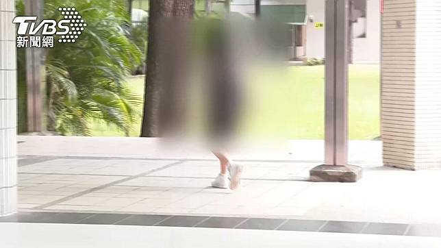 未穿校服禁入校！ 學生錄音檢舉教官朝會嗆宣戰 | TVBS | LINE TODAY