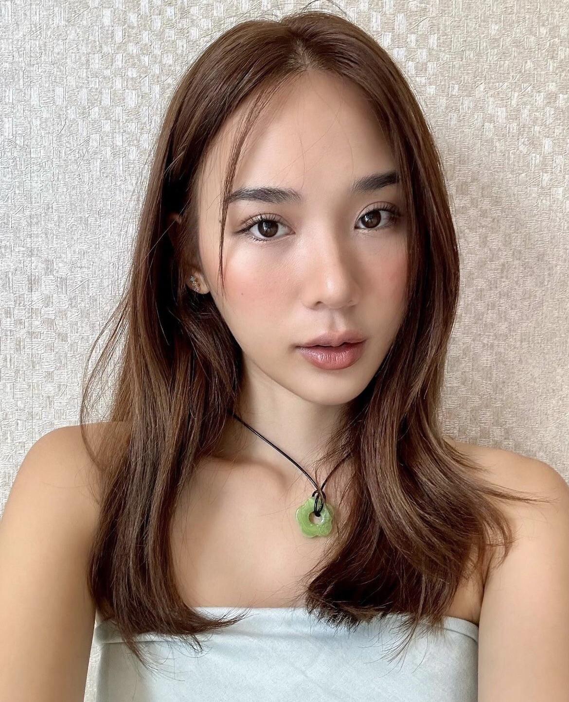 更適合亞洲人！輕透版泰妝教學，掌握「5要點」畫出高級日常混血妝容 Line購物