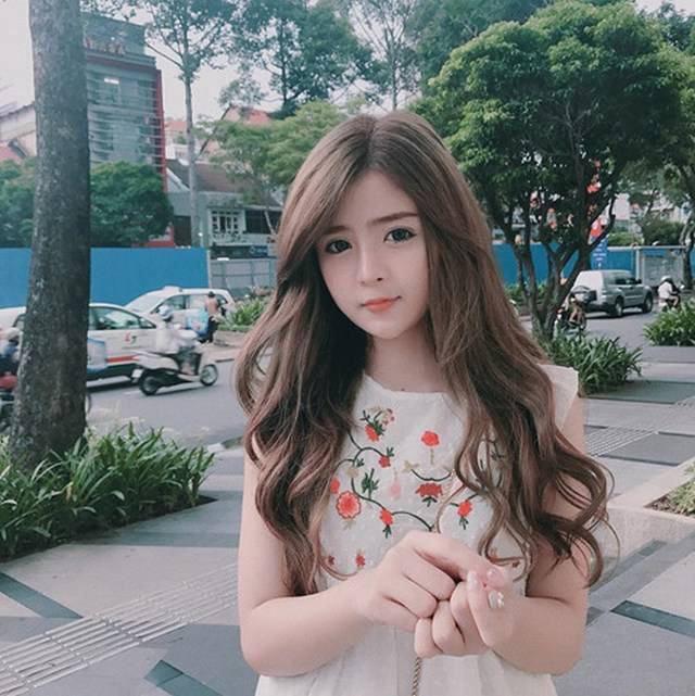 Spiceee.net | แชร์ไม่มีกั๊ก 29 ทรงผมสำหรับ 'สาวอวบ' ทำแล้วหน้าเรียว เกิดแน่นอน!!