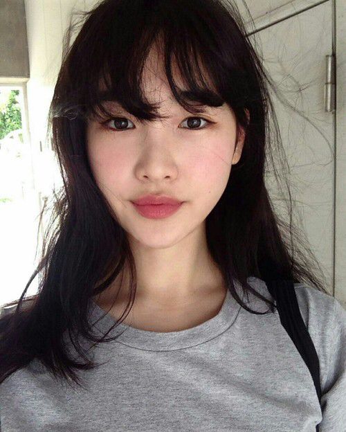 秋冬真的超難上妝~才剛開始轉涼就已經卡粉了！4招讓底妝變得貼服，乾燥肌膚變得光滑！ Line購物