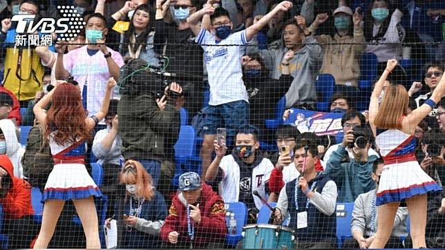經典賽／WBC安檢須知惹議 「大砲」想拍啦啦隊恐無望 | TVBS | LINE TODAY