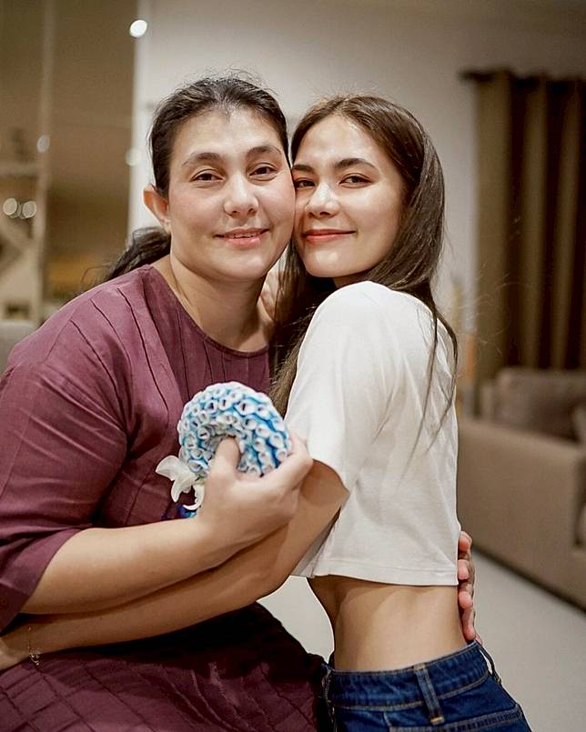 ต้นแบบความกตัญญู 5 ซุปตาร์ลูกตัวอย่าง ตอบแทนพระคุณแม่ | UndubZapp | LINE TODAY