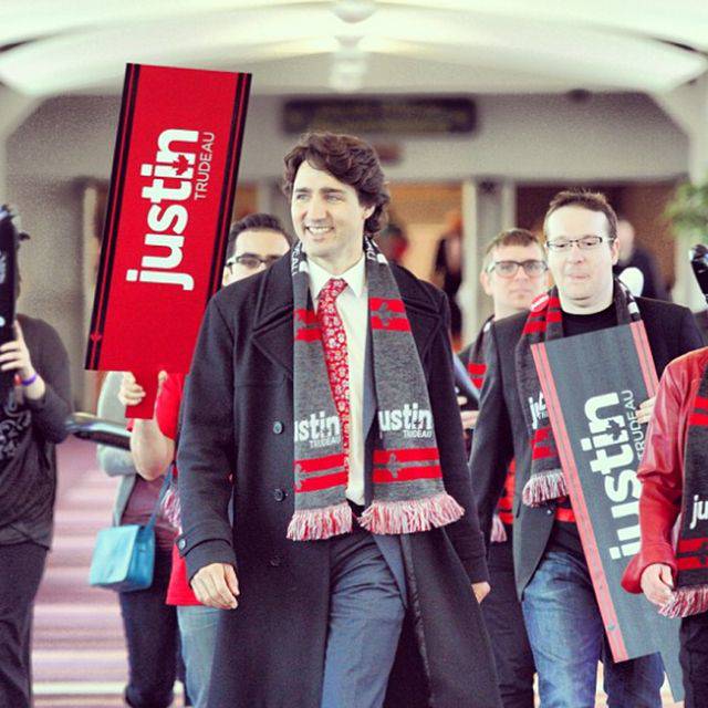 นายกรัฐมนตรีสุดหล่อ Justin trudeau ของดีประเทศแคนาดา ที่สาวๆ เห็นเป็น ...