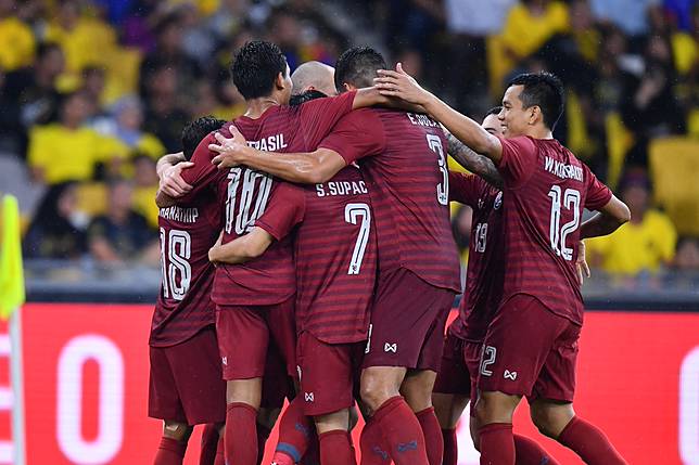 Soccersuck | สนามอาถรรพ์! "ช้างศึก" เฮก่อน โดน "เสือเหลือง" พลิกแซง 2-1