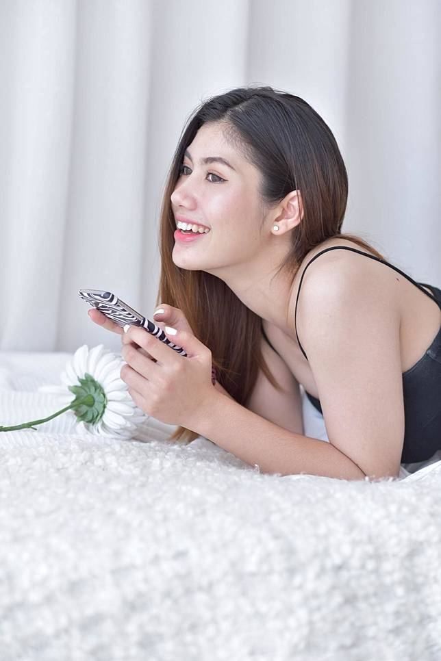 Khaosod | จิกกล้องแตก! เปิดวาร์ป " น้องขนุน" นางฟ้าวอลเลย์บอล (ภาพจัดเต็ม)