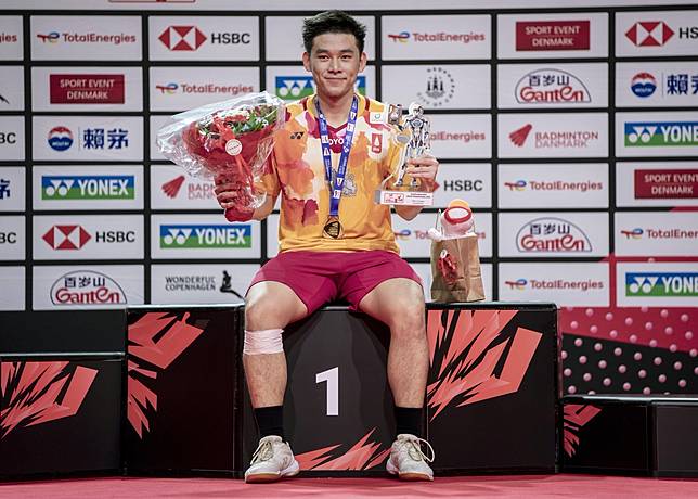 ชมประมวลภาพกุลวุฒิสร้างประวัติศาสตร์คว้าแชมป์โลกแบดมินตันชายเดี่ยว ...