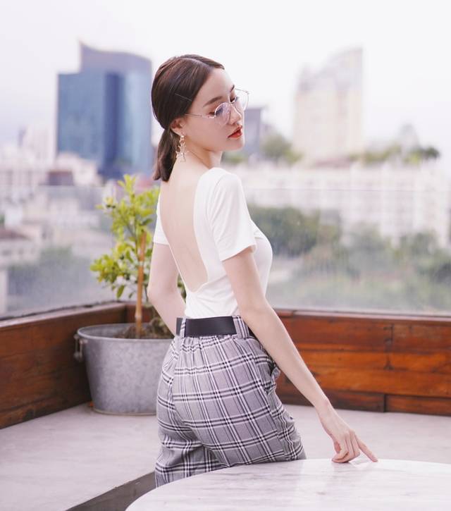 Spiceee.net | So So Cute ~ รวม 25 ไอเดียแต่งตัวของ 'สาวแว่น' มองมุมไหนก็น่ารัก