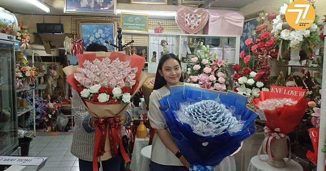 ตรัง ช่อธนบัตรแทนใจ ฮอตฮิตรับวาเลนไทน์ | 77kaoded | LINE TODAY