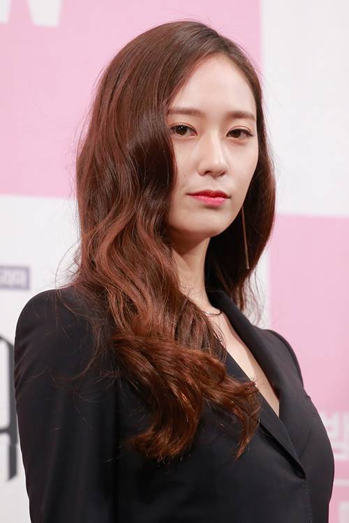 Ladyissue Magazine | ส่องดาราหน้านิ่ง สวยจริง ไม่ต้องยิ้มก็ปัง