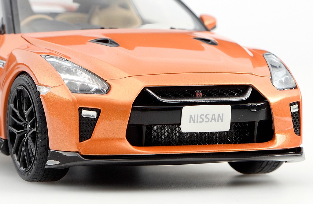 R35のMY17を細部まで再現！フジミ製プラモの「日産GT-R」を改造する【モデルカーズ】（LE VOLANT CARSMEET WEB）