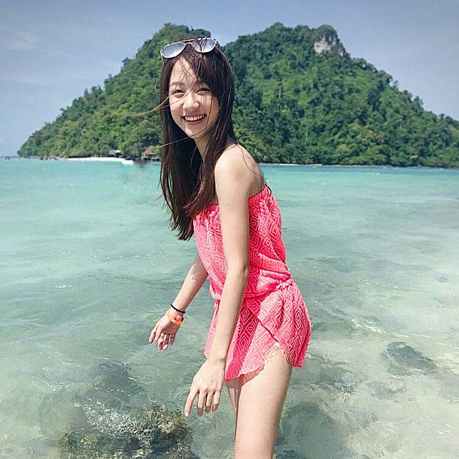 new18 | กลั้นน้ำตาอาลัย "เค้ก BNK48" ร่ำไห้ประกาศจบการศึกษากลางเธียเตอร์