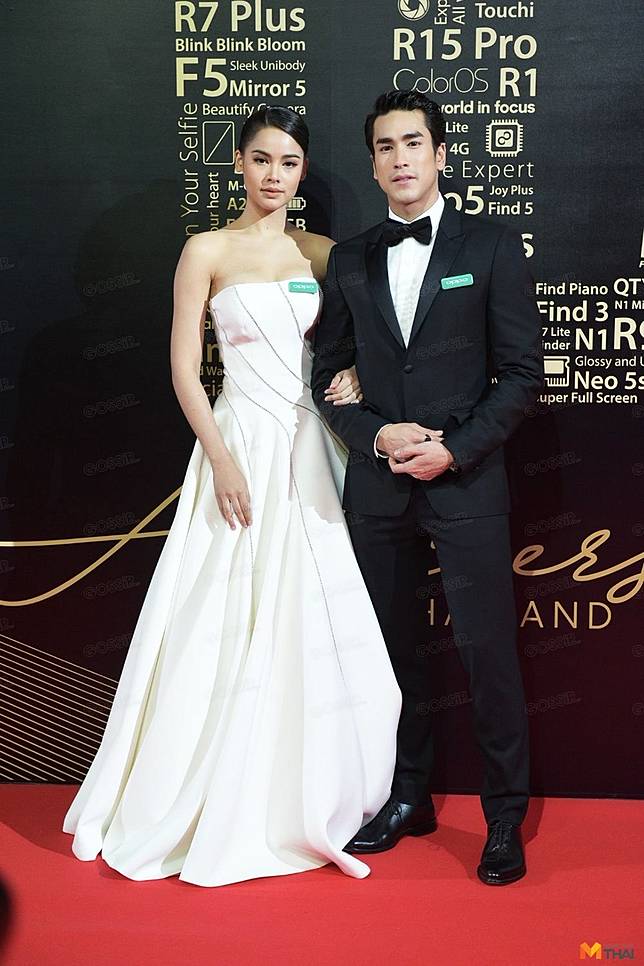 MThai.com - Gossip | ญาญ่า ให้กำลังใจ ณเดชน์ โดนวิจารณ์อื้อ! ชุดไปงาน ...