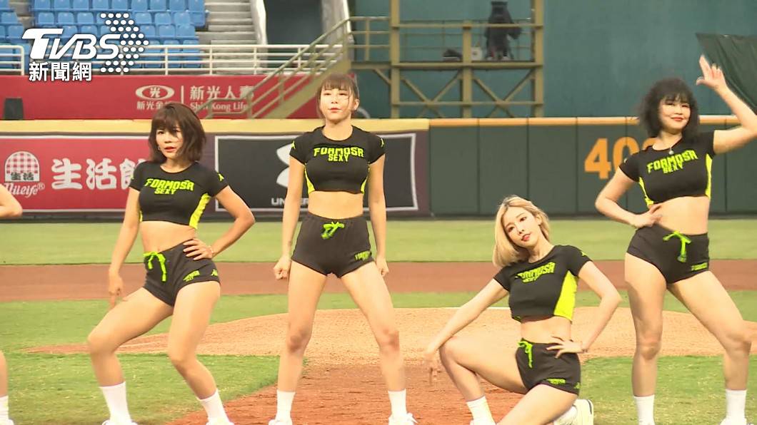 「辣酷甜趴」 25位樂天女孩pk電豹女、formosa Sexy Tvbs Line Today