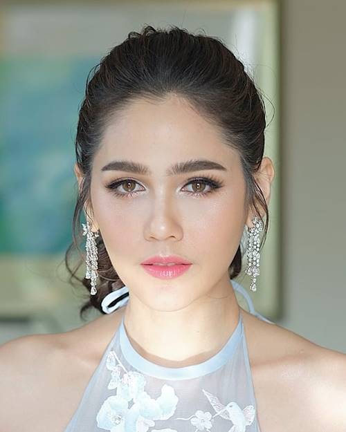 Ladyissue Magazine | รวมลุคแต่งหน้าสไตล์สวยหรูดูแพง แต่งแล้วสวยสุดๆ!